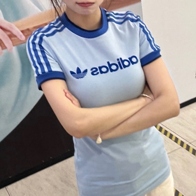 阿迪达斯三叶草女休闲运动短袖