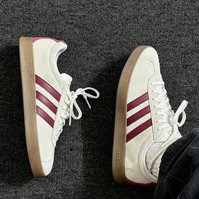 Adidas阿迪达斯t头鞋德训鞋
