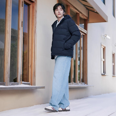 阿迪达斯正品冬季男款女款保暖户外旅游羽绒服短款连帽外套KE5407