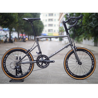 SILVEROCK小轮钢架弯把18速碟刹