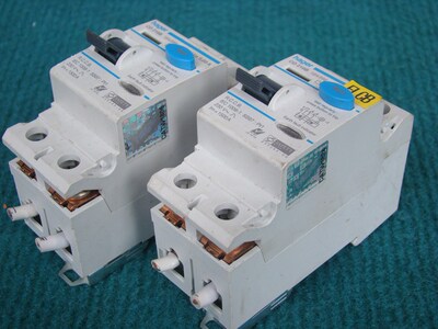 进口海格 HAGER CD216B 230V 2P 16A 0.03A漏电保护开关