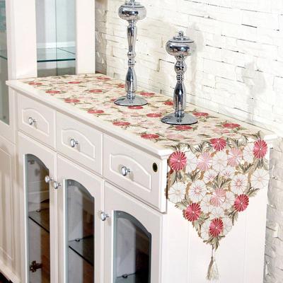 厂家风绣花桌旗田园供应防水防油三色绣花桌布餐桌布艺