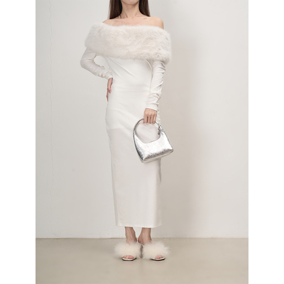 毛领一字肩修身开衩长裙