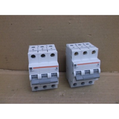 WMS3D40 Eaton Cutler Hammer NUOVO Interruttore Automatico Pr