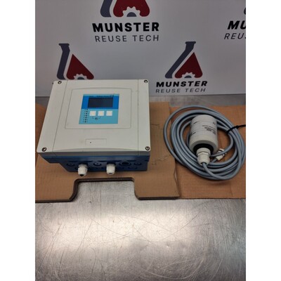 Endress Hauser Prosonic S Display & Sensor | FMU90-J11CA111A