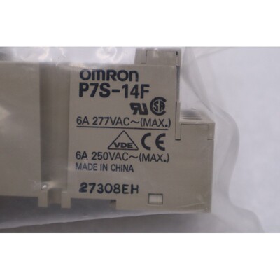 全新 P7S-14F-END 14极继电器插座 10A 库存 H1579A