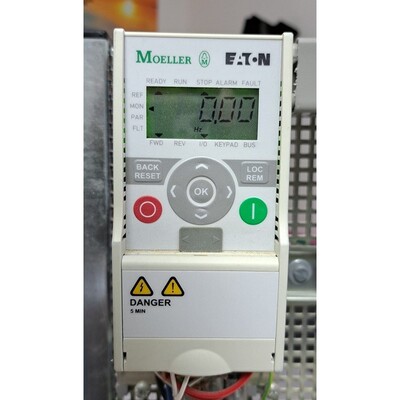 Frequenzumrichter, Moeller/Eaton, MMX12AA2D4F0-0,gebraucht,
