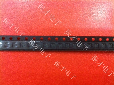 SN74LVC1G17DCKR  封装SC70-5  丝印C7X