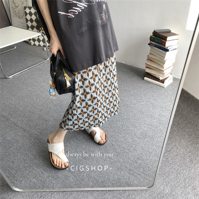 四叶草印花松紧腰开衩包臀裙