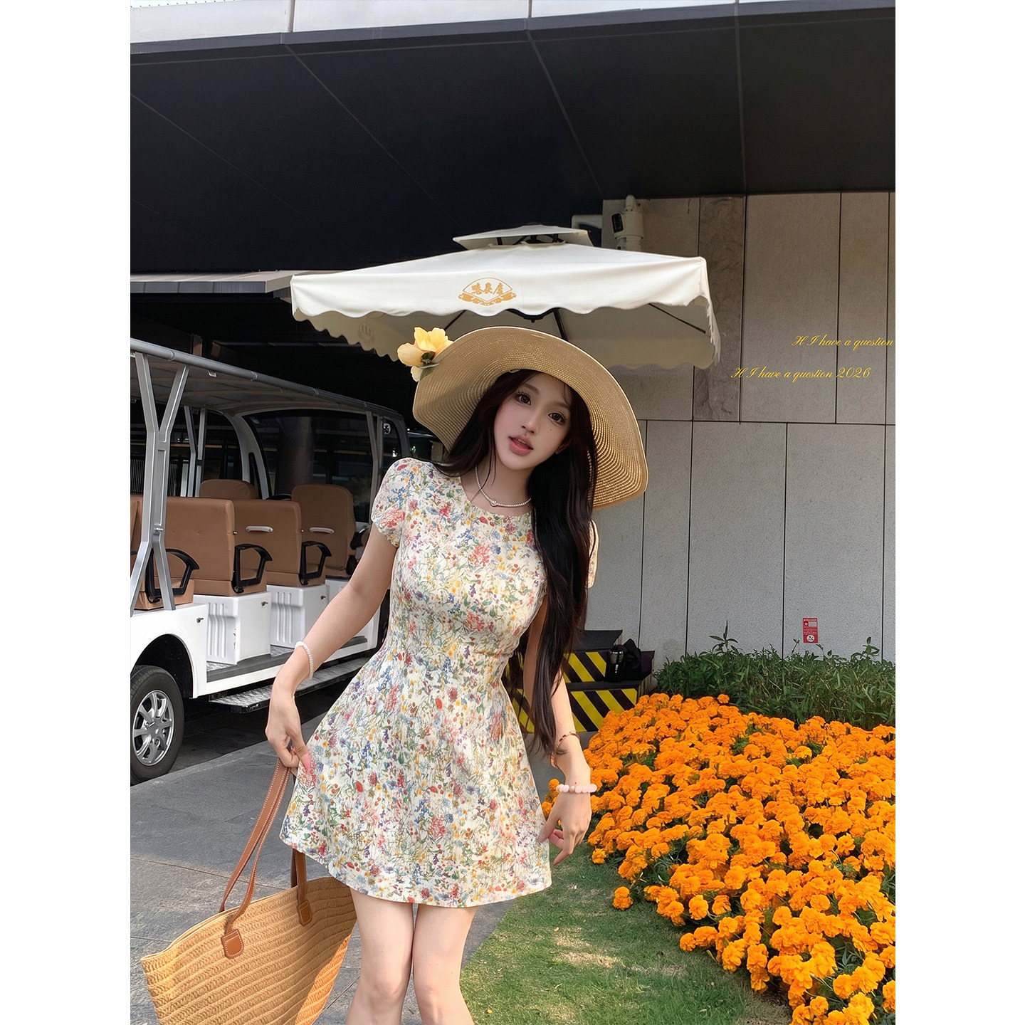 法式复古短袖碎花裙女夏季圆领洋装度假风收腰绝美裙子a字短裙