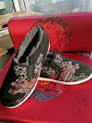 老美华传统布鞋冬季羊毛保暖软底加厚棉鞋防滑刺绣正品超软复古