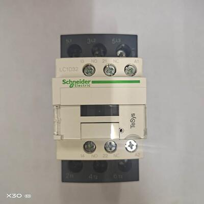 门锁抱闸直流接触器LC1D18 BLLC1D258E7LC1D326BDC现货