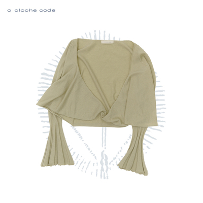 o cloche code 25秋冬 纽结外搭上衣美利奴羊毛针织女