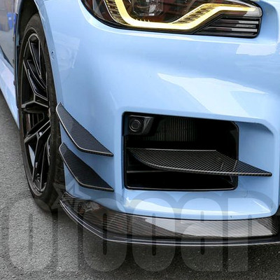 宝马G87M2干碳前杠侧风刀