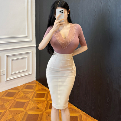 中袖精致拼接蕾丝刺绣罗纹上衣女