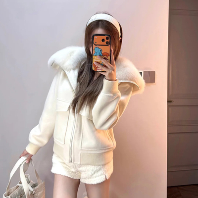 经典毛领hiking感 狐狸翻领披肩羊毛大衣女冬季新款拉链口袋外套