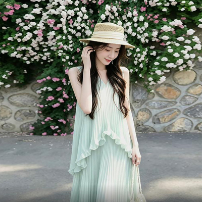 ICELOLLY海边穿搭度假风薄纱背心吊带连衣裙女独特漂亮小裙子