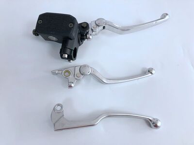 适用摩托gp2台荣tr400刹车泵