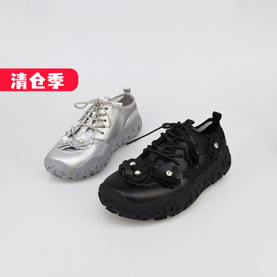 可媚丝绸牛皮网面银色系带休闲鞋