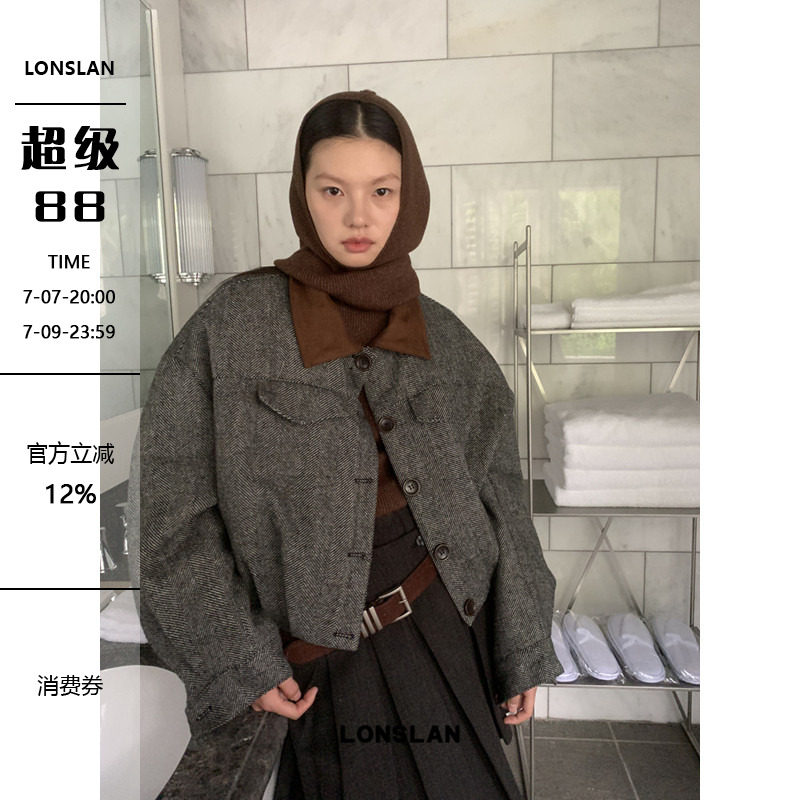 LOSLAN 2024秋冬新款复古人字纹翻领拼色毛呢系扣短款外套上衣女