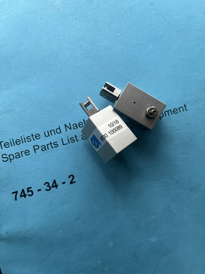 杜克普580锁眼机面线气缸优质配件9700 100089