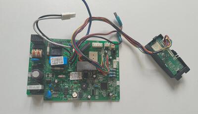 适用格力空调30138114主板M819F3A104控制板GRJ819-A3显示板