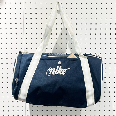 耐克男女同款可调节单肩斜挎包