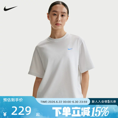 NIKE耐克女子T恤夏季新款背部图案休闲宽松短袖针织衫 IR7589-121