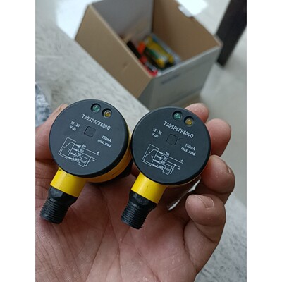邦纳光电传感器T30SP6FF600Q 实图2个成色好咨询维修