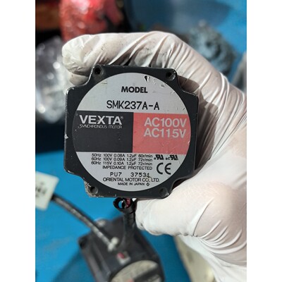 VEXTA东方同步电机SMK237A-A,日本制造,支持AC咨询维修咨询维修