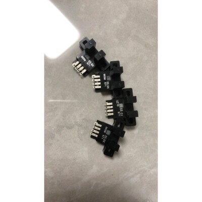欧姆龙EESX671   11个 看图需要再联系 都要优惠咨询维修