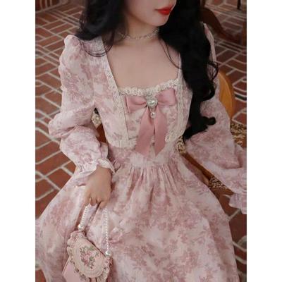 法式甜美碎花长袖连衣裙女秋季高级感气质长裙收腰温柔风仙女裙子