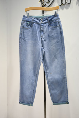 品牌折扣女裤2026春夏G32N9028专柜新品高腰时尚修身锥版牛仔裤