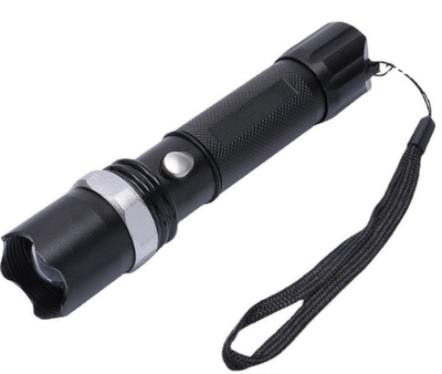 18650变焦电筒强手led防水行家