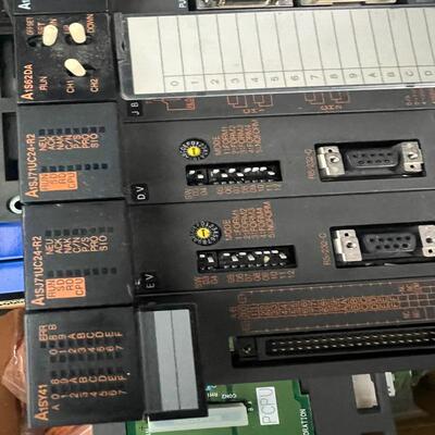 三菱A1SJ71UC24-R2,A1S62DA模块(询价）