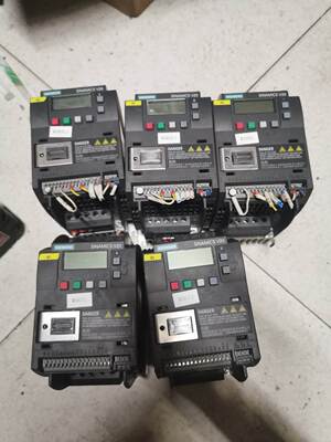 西门子变频器V200.55KW260还有1台