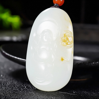 新疆大师冯立辉作品和田玉且末料糖羊脂白玉笑佛28.88克