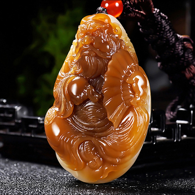 新疆大师张亚龙作品和田玉且末料糖白玉钟馗挂件82.96克