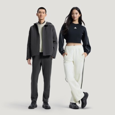 阿迪达斯男女跑步鞋KK1885