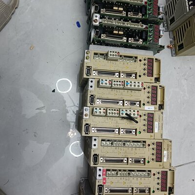 议价伺服驱动器SGDM-02ADASGDM02ADASGDM02ADASGDM-02-ADA