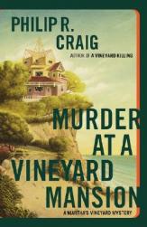 【预售】Murder at a Vineyard Mansion: A Martha's Vineyard