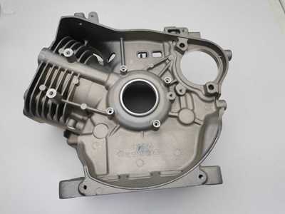 科勒汽油发动机CH440/14HP：KOHLER CH395/9.5HP曲轴箱体原厂配件