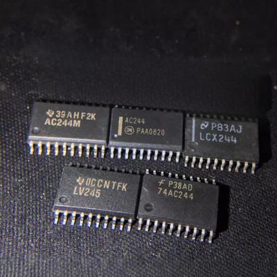 SN74AC244SC CD4AC244M 74LCX244MX SN74LV245DWR进口全新SOP