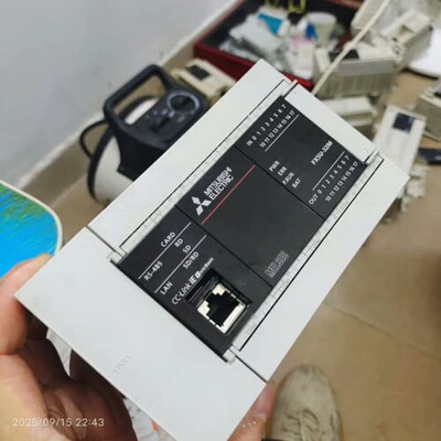 议价FX5U-32MT 9成新装机充新包好深圳当日发货用的上