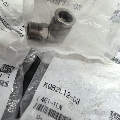 不锈钢接头KQB2L12-03，型号4E1-1议价