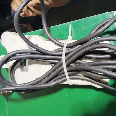 STEC-CA3工业控制器，带原装电源线和遥控器。机器成色还—议价