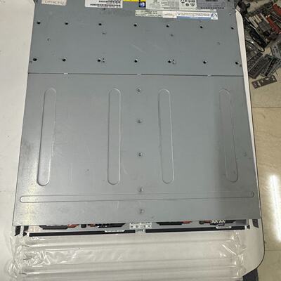 议价IBMV3700存储阵列双控制器双电源2.5寸24个硬可维修