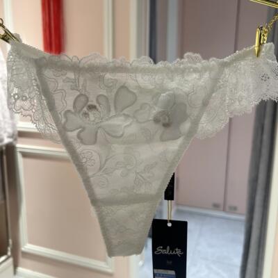 专柜正品LP6362华歌尔高端salute莎露性感蕾丝丁字裤T裤女式620