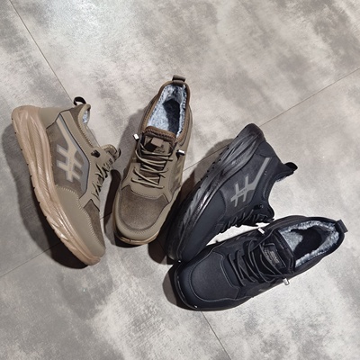 超轻底2025新款皮面防水休闲鞋男士冬款软底运动鞋子加绒老爸棉鞋