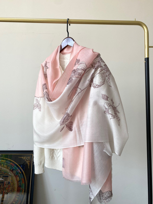 纯原戒指羊绒植物花卉空调大披肩LP百搭柔软丝巾围巾女